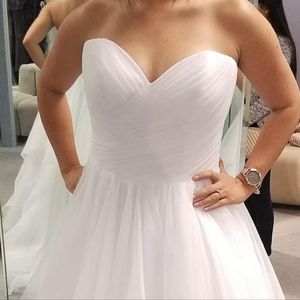 Alfred Angelo | Dresses | Alfred Angelo Tulle Ballgown Wedding Dress ...